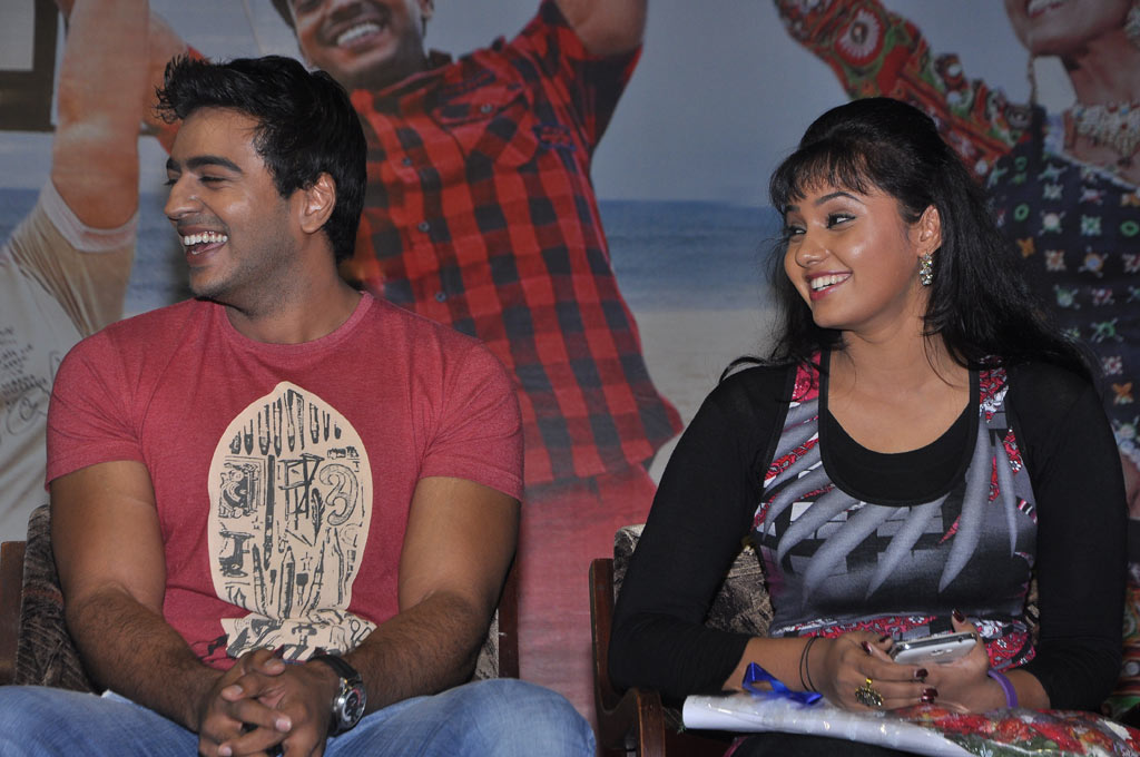 Power Star Srinivasan Launches Azhagan Azhagi Song |Power Star Dr ...