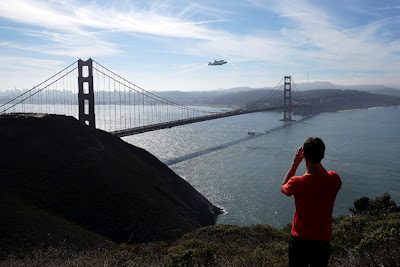 The Mad Professah Lectures: Space Shuttle Endeavour Arrives in California!