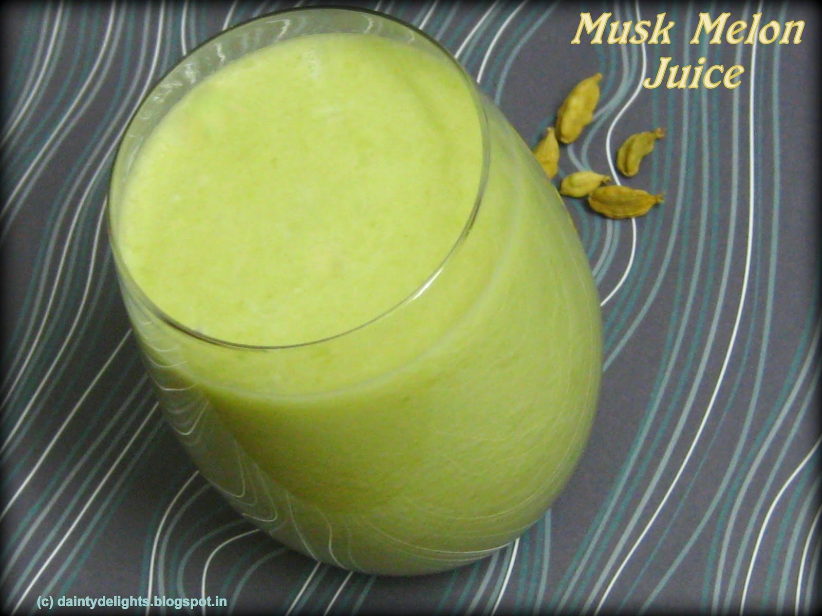 Dainty Delights: Musk Melon Juice
