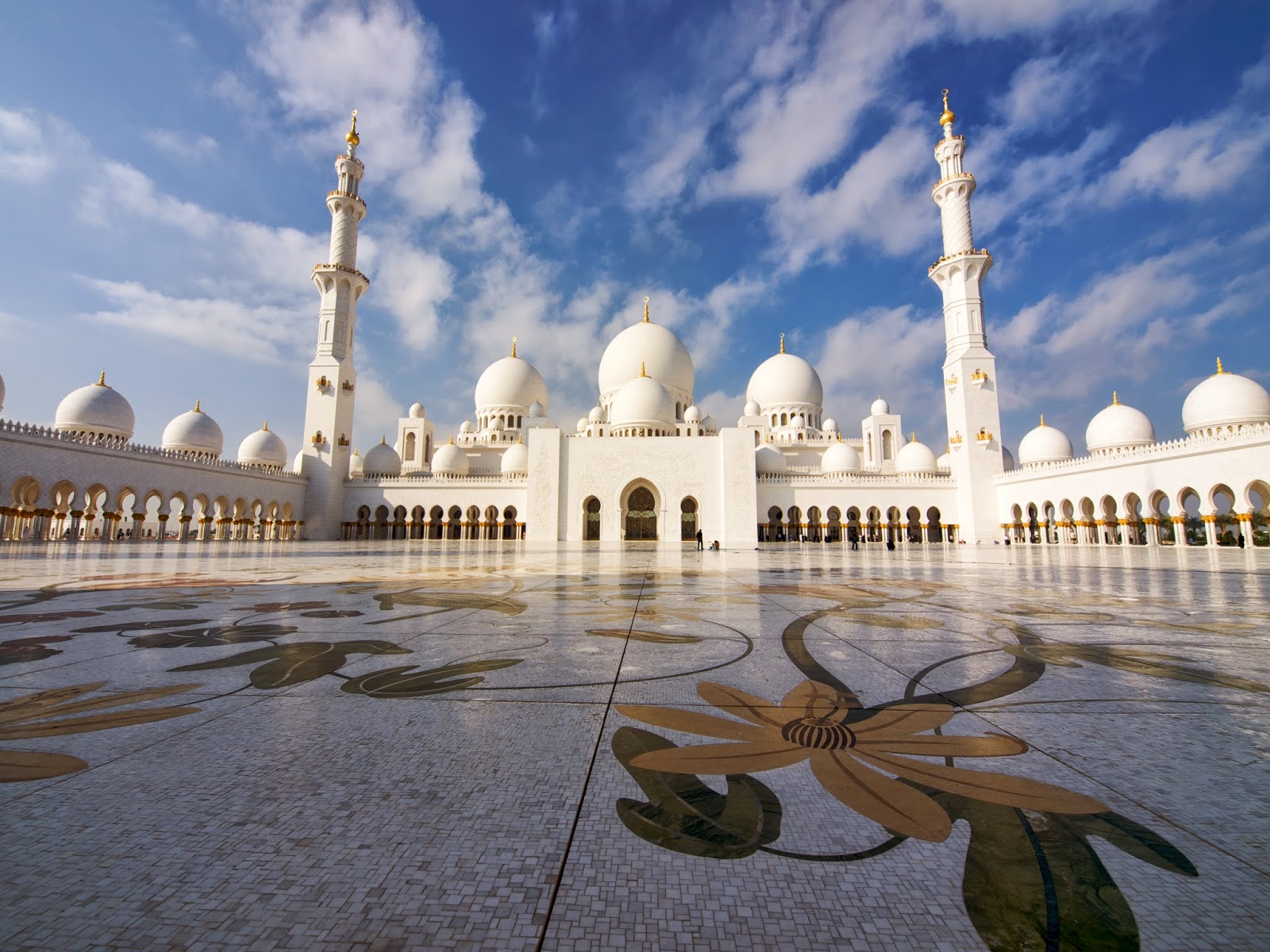 Sheikh Zayed Grand Mosque - Abu Dhabi - Islamic Finder - Lectures Khutbas