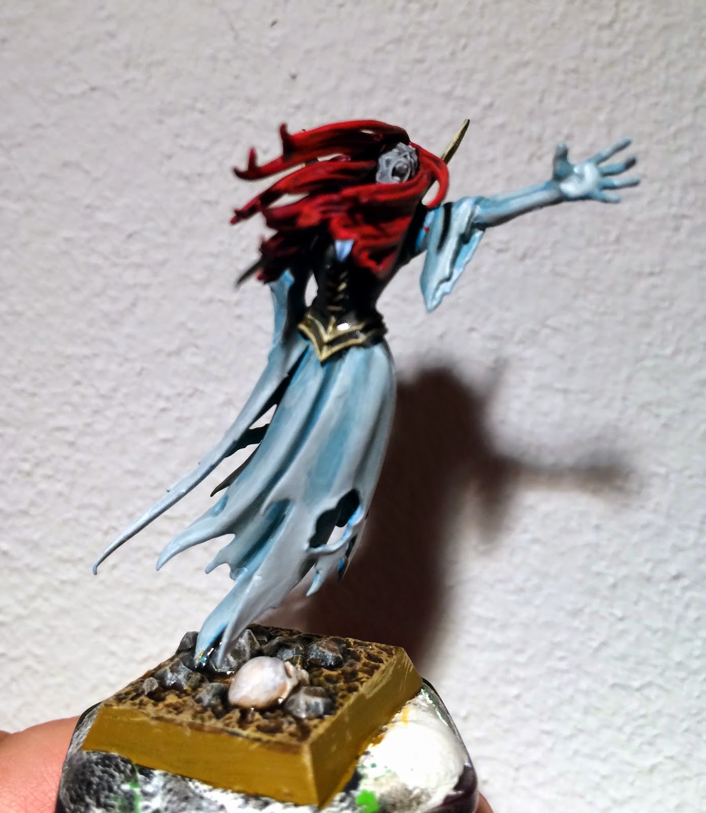 ScratchBox's Warhammer Project: Paintguide: Vampire Counts Tomb Banshee