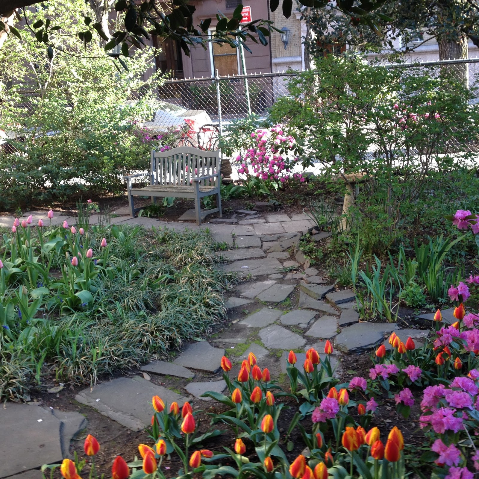 The Gardener's Eye: Jane Street Garden in the West Village