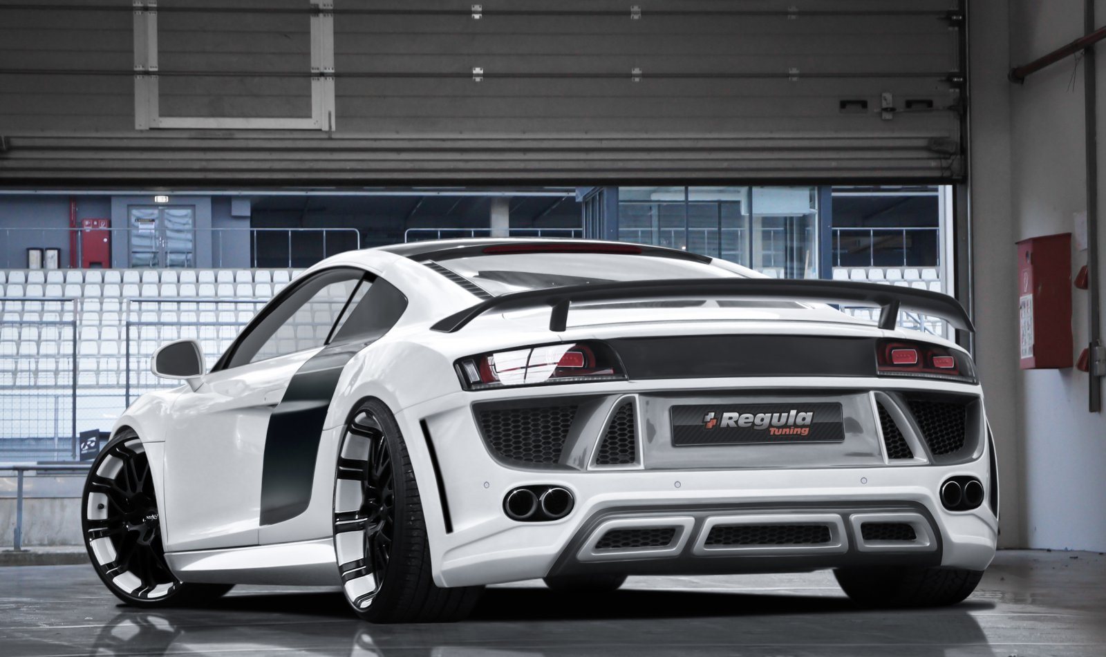 Slight Overkill Audi R8 Grandoise Body Kit
