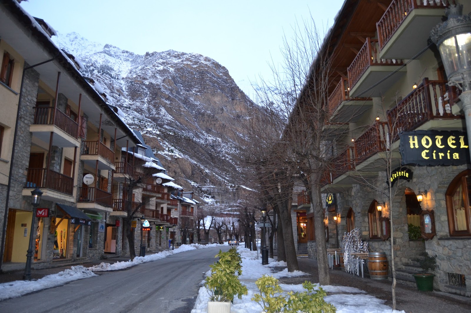 Glorioso Mester: POR EL VALLE DE BENASQUE