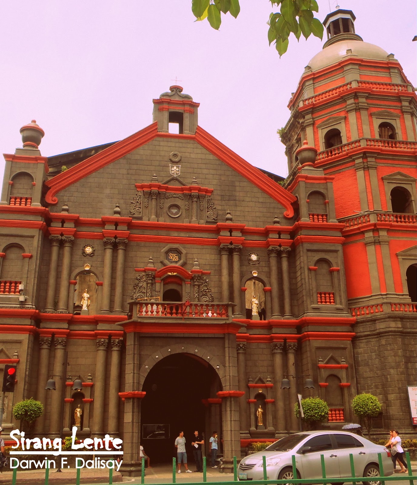 SIRANG LENTE: BINONDO CHURCH, MANILA