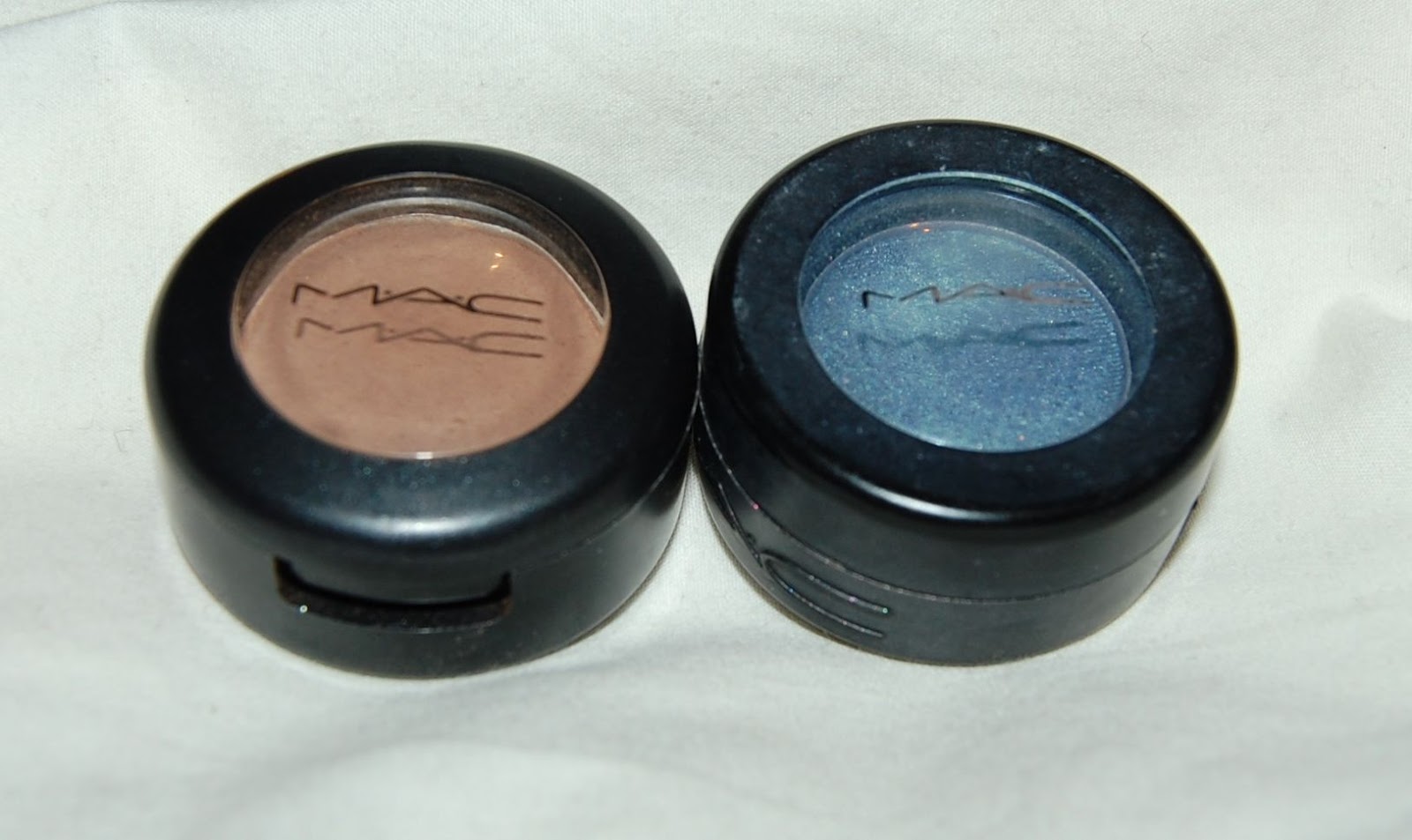 beauty squared: My First MAC Eyeshadow: MAC Tilt Eyeshadow Swatches ...