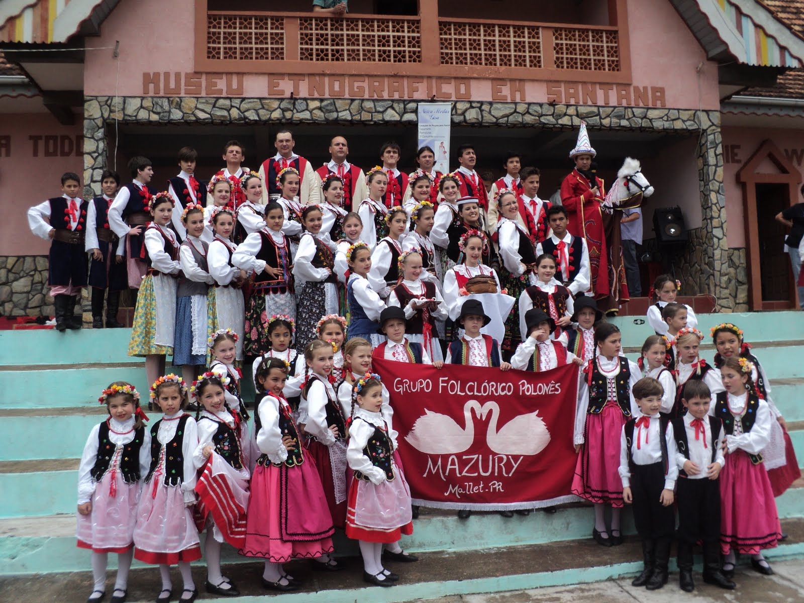 Spomen - Folclore Ucraniano: 2011