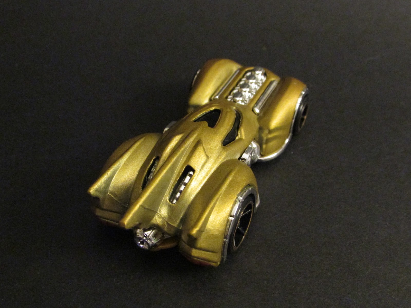 My Best Toys: Hot Wheels Mystery Models - Golden Batman "Arkham Asylum ...