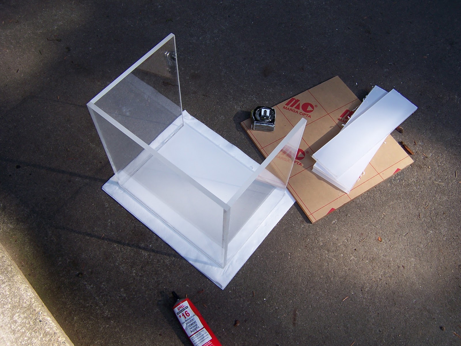 Submerged PC: Assembly of Case