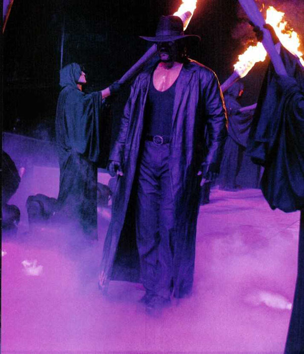 WWE PICTURES, WALLPAPERS, WWE DIVA: Undertaker's Entrance In Smoke