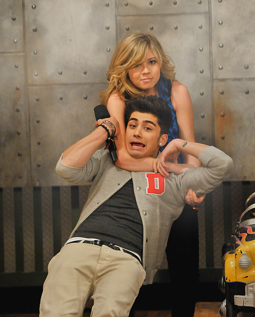 ONE DIRECTION BRASIL: LINK ONE DIRECTION in iCarly.com