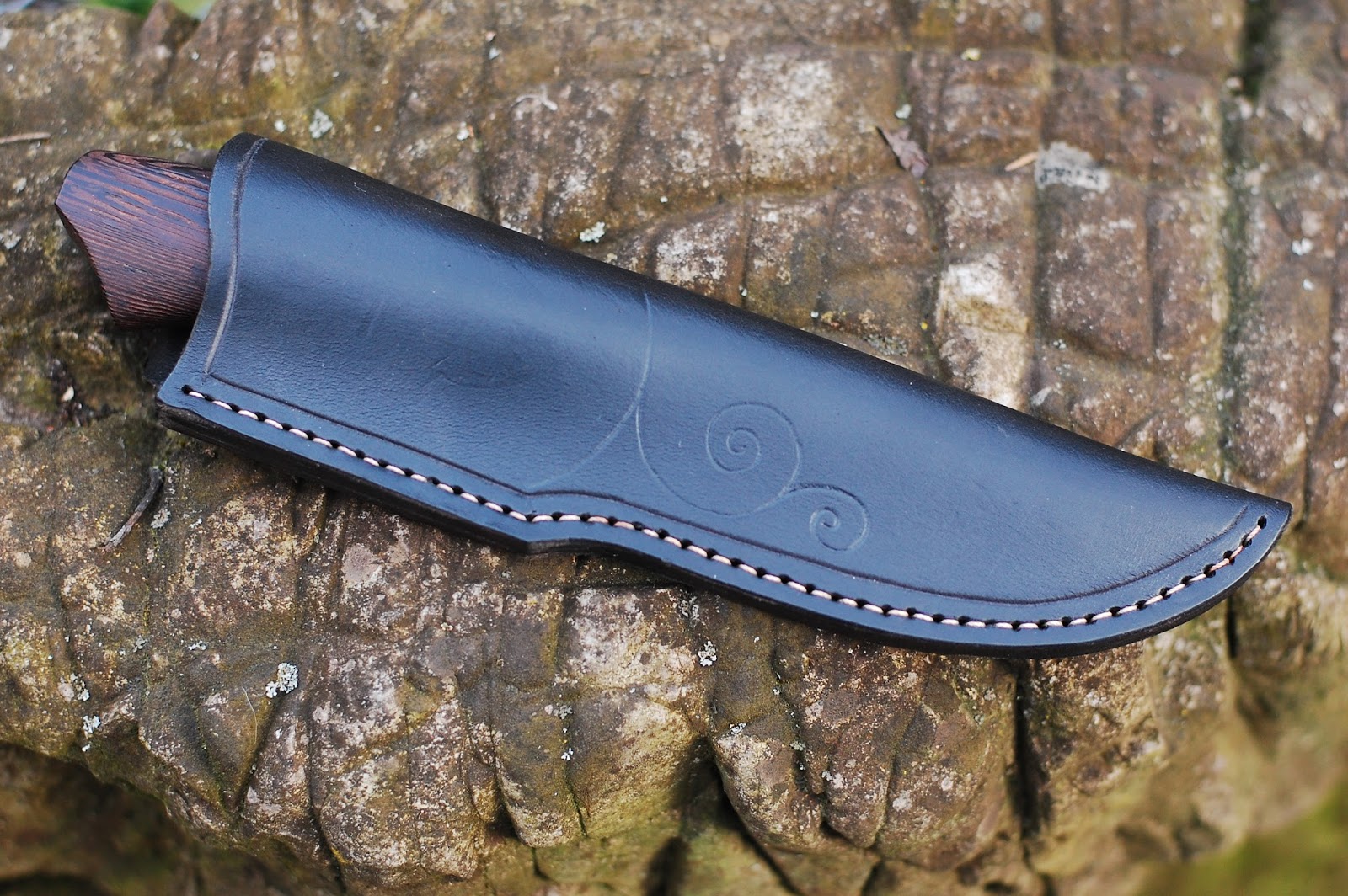 Integral Hunting Knife