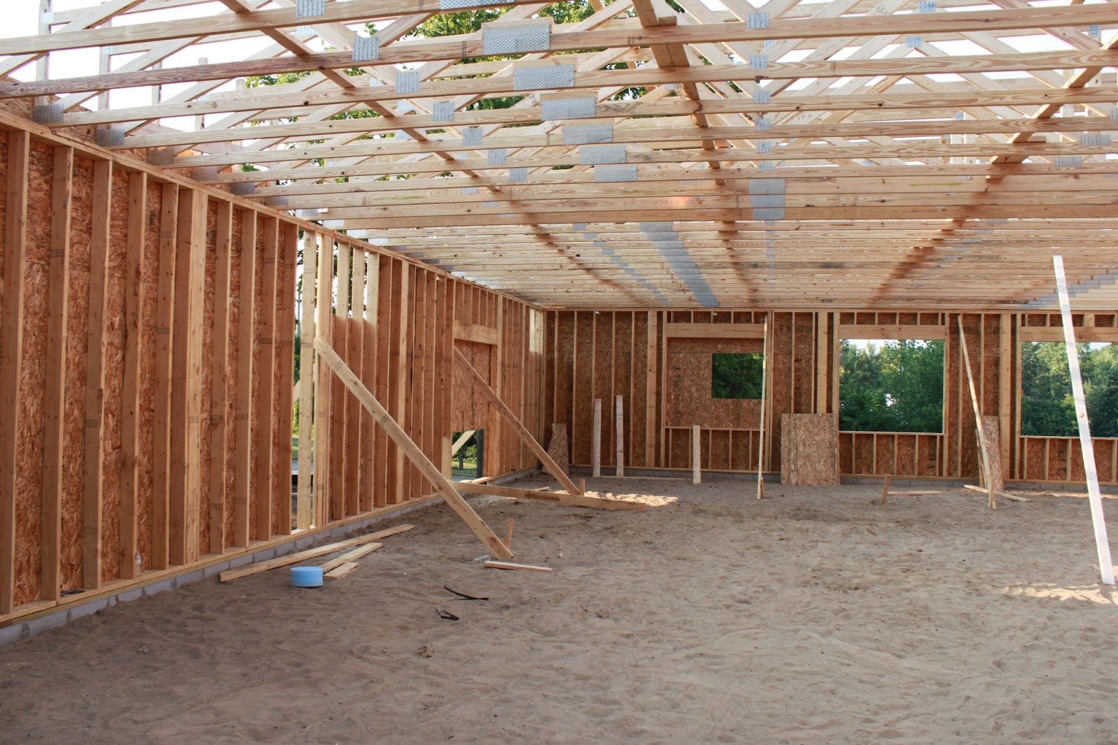 Construction of the New Flushing Family Dentistry: Framing installed ...