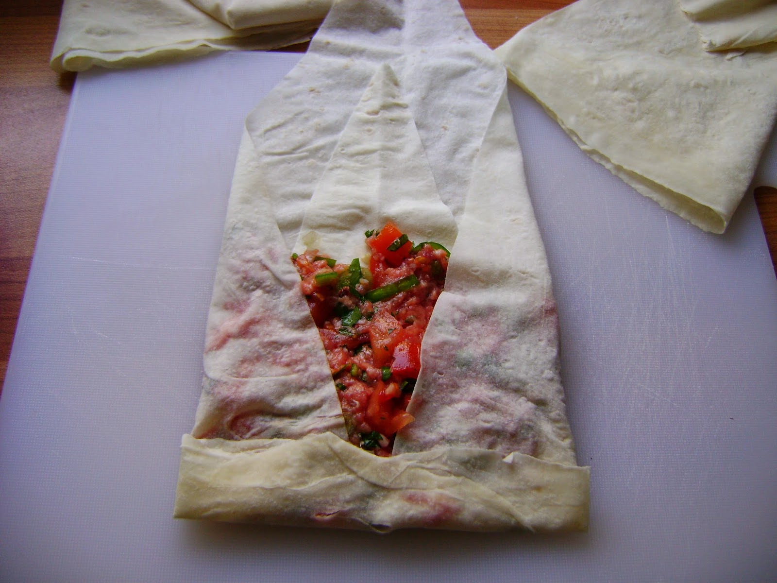 Cozy Green Kitchen: GROUND BEEF PARCEL/ GOZLEME