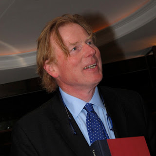 Jim's Loire: Jasper Morris MW wins André Simon Drink Book Award 2010