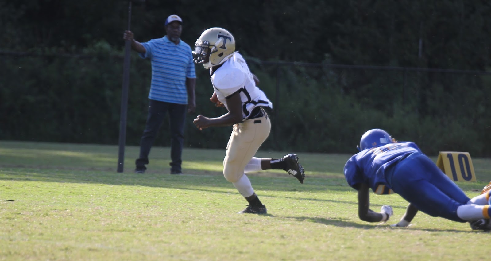 Warren County Screaming Devils: Middle School Devils Fall To Thomson 20-8