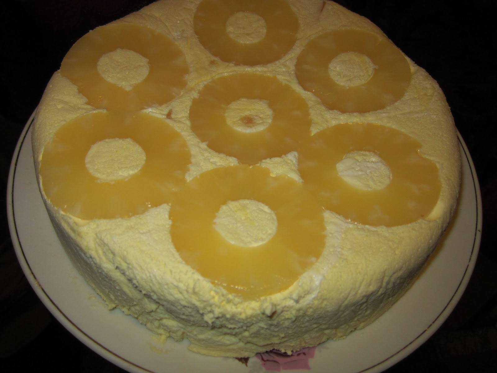 Casuta cu bucurii: Tort cu ananas