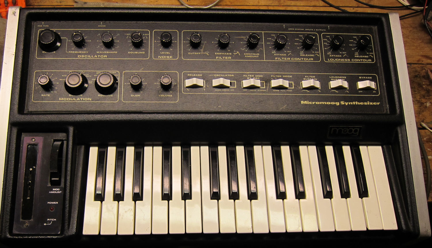 MATRIXSYNTH: Moog Micromoog Vintage Analog Synthesizer with Custom ...
