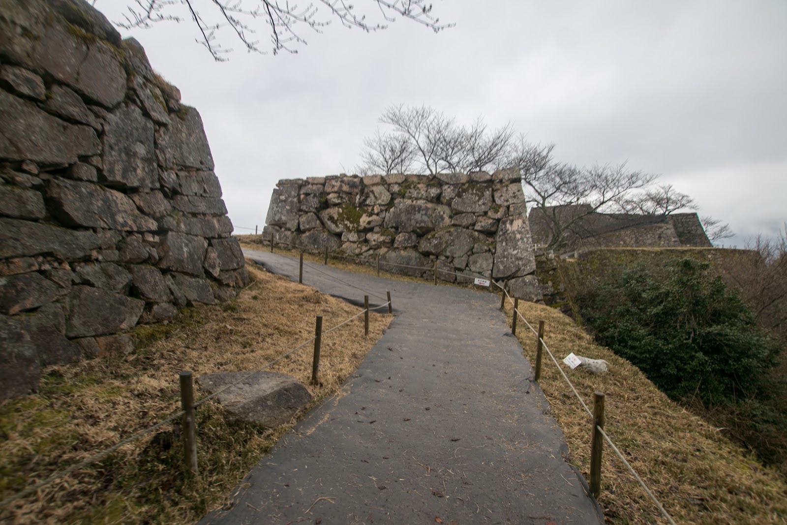 Takeda Castle -Castle guarded vital area of Toyotomi government- | Ken ...