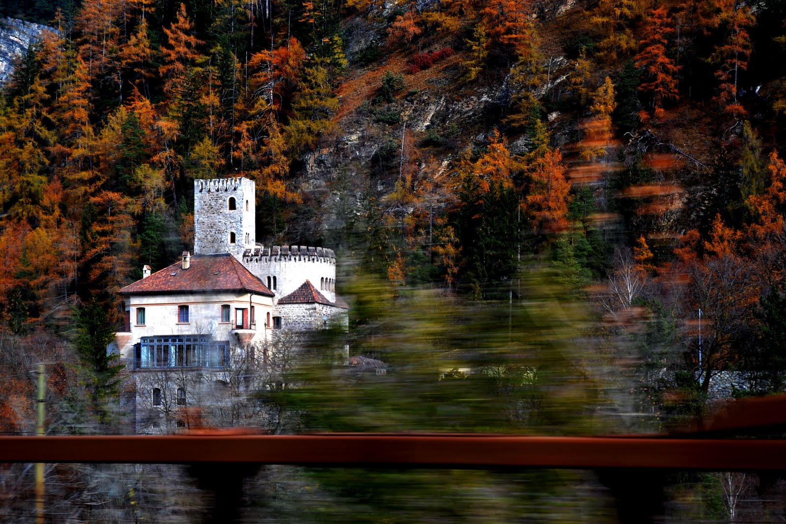 Guía de monumentos de un trotamundos stopover: castel Guelfo