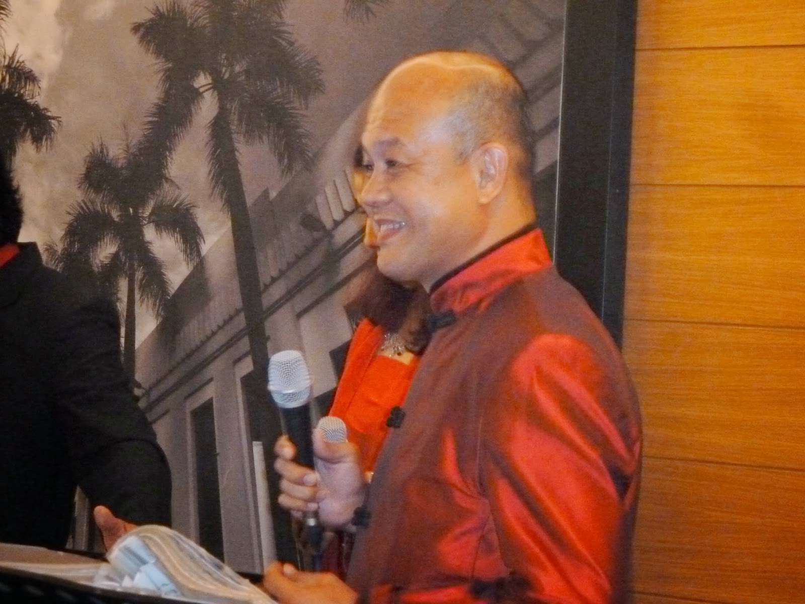 Kee Hua Chee Live!: PART 3; TAN SRI JASON GOH SINGS FOR HER MAJESTY THE ...