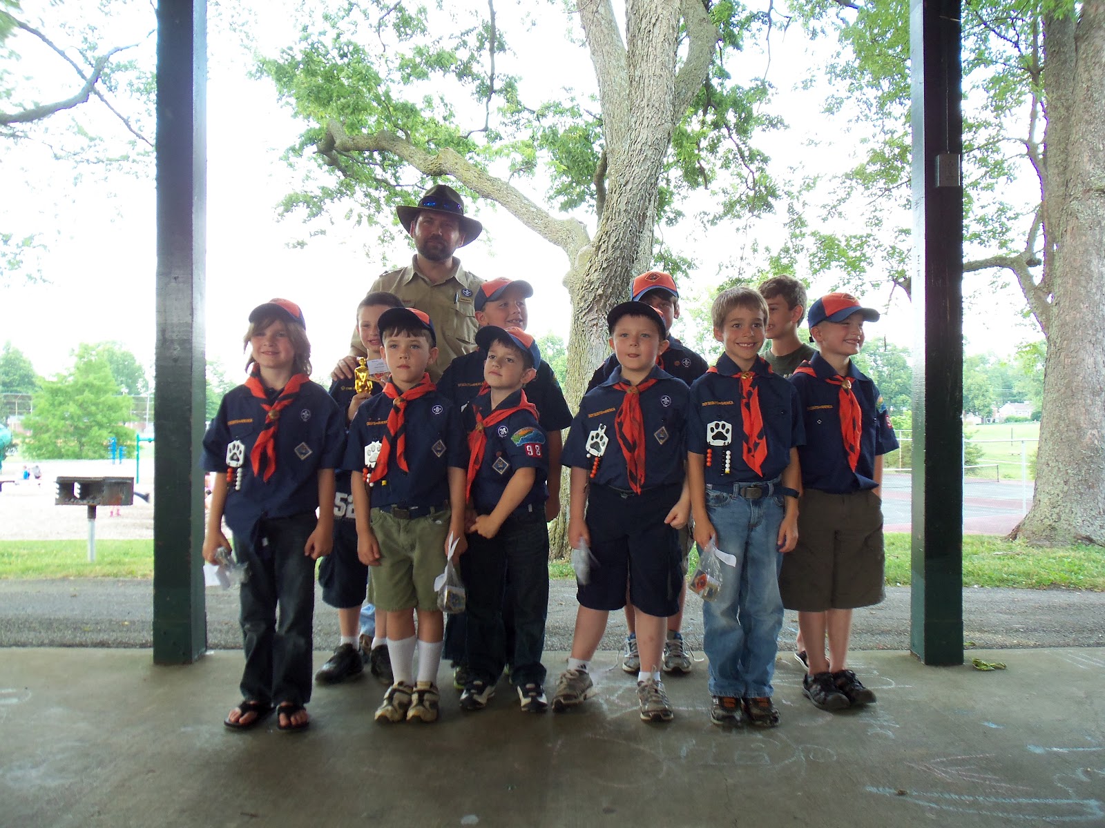 PACK 98 CUB SCOUTS: Den 2 Bears