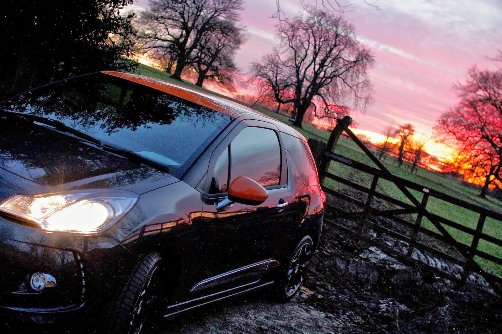 Romantic Weekend Adventure! - Fleur De Force