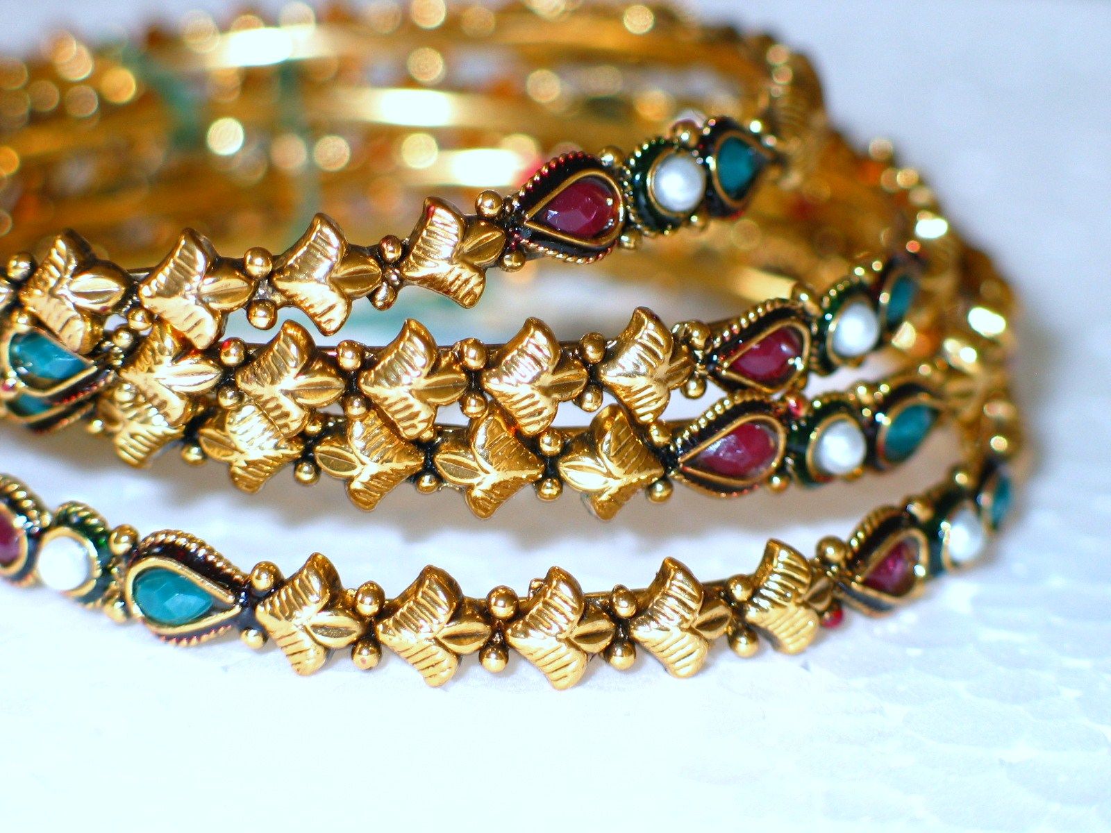 New Facncy Eid Bangle Collection ~ Fashion Circular