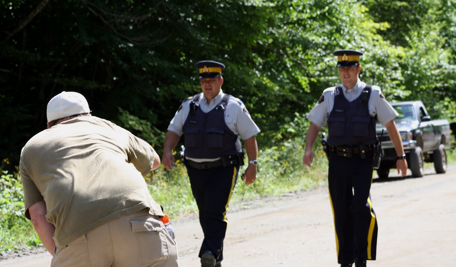 The Purple Violet Press: Route 625 Blockade