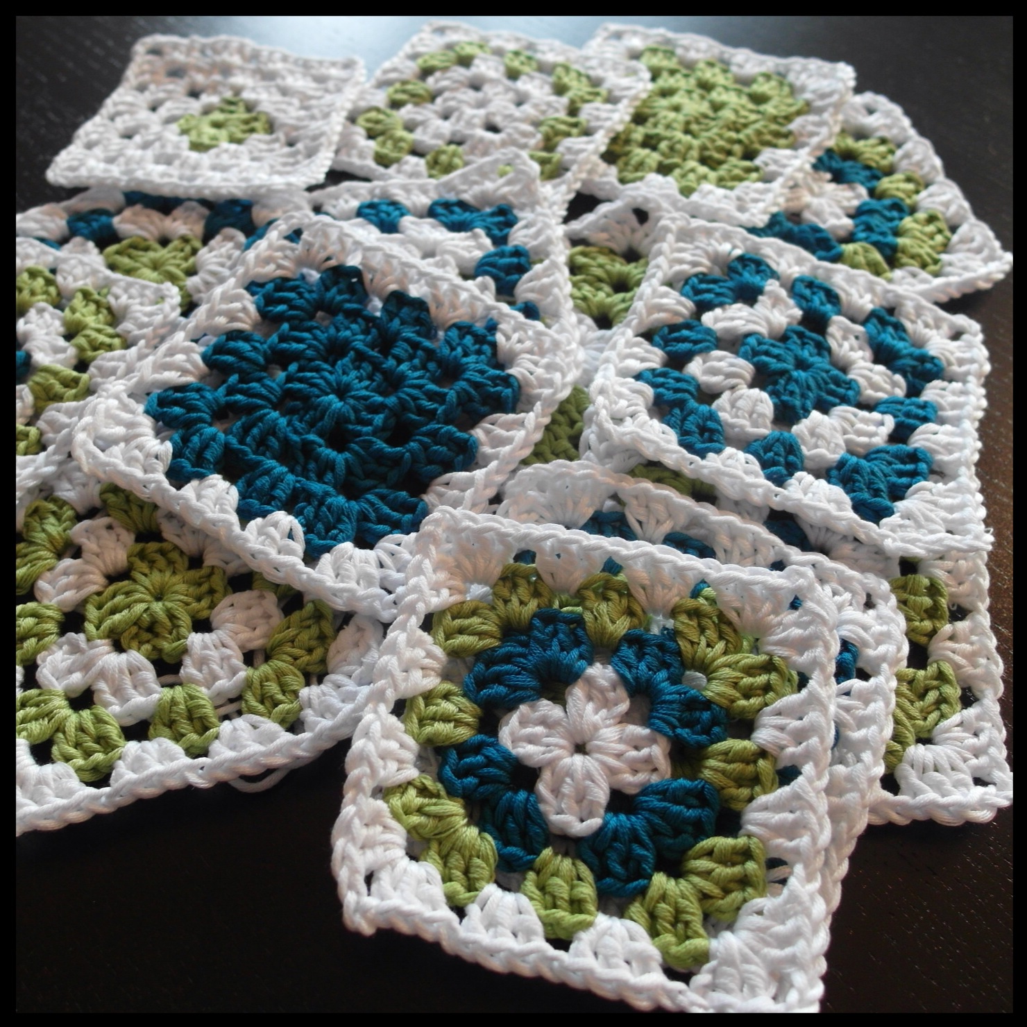 VIRKNÅLEN OCH MAJSKROKEN: SÅ GÖR DU EN KLASSISK MORMORSRUTA - MÖNSTER