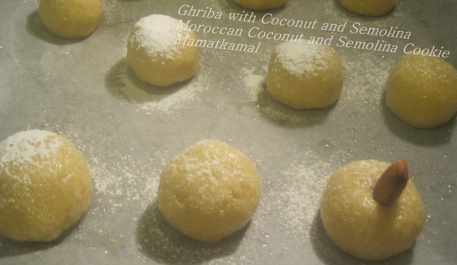 غريبة الكوكو وْ السّْميدة/Ghriba with Coconut and Semolina/Moroccan ...