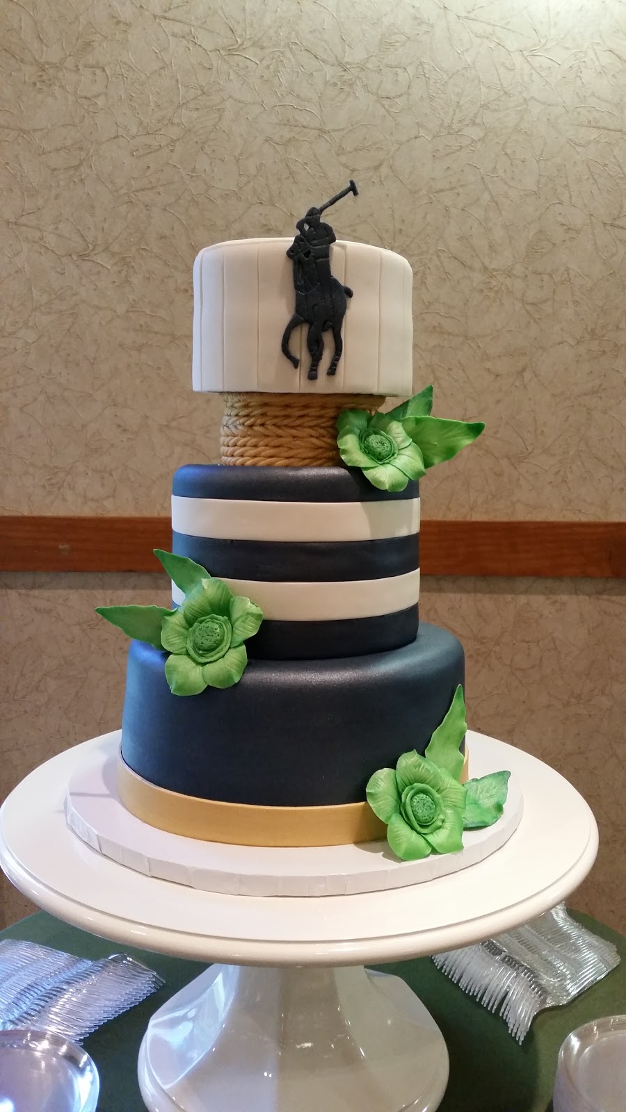 MyMoniCakes: Navy stripe Polo cake