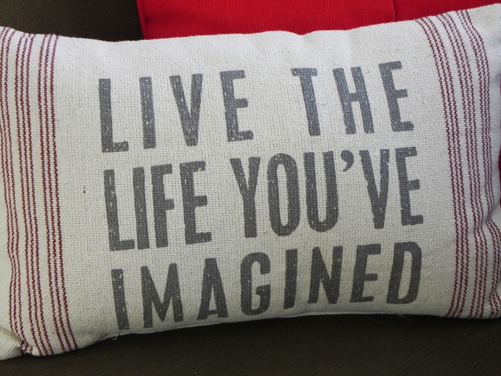 My Sister's Cottage: Decorating With Words