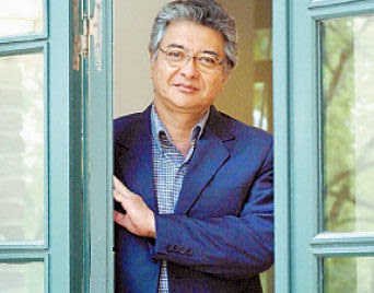 EL GUARDIÁN DEL HIELO / Un hermoso poema de José Watanabe