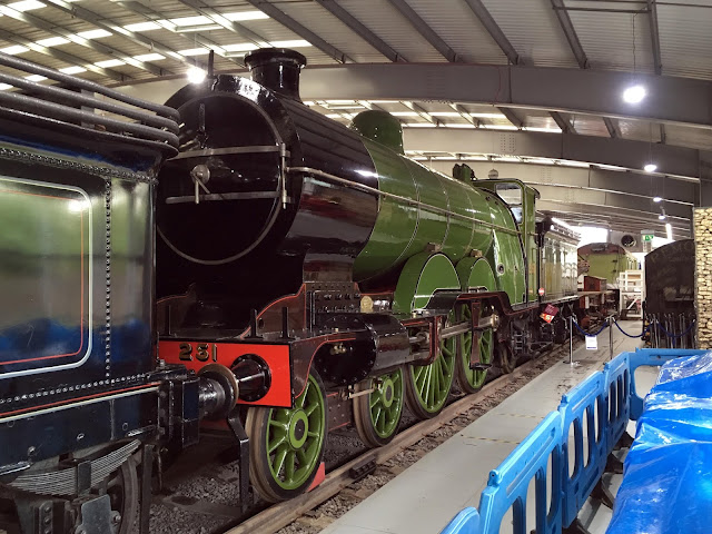 The Railway Photo Blog: LNER (5) : GNR 251