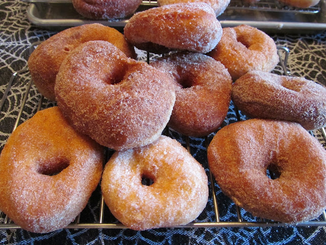 Savings for Sisters: Recipe - Halloween Spudnuts