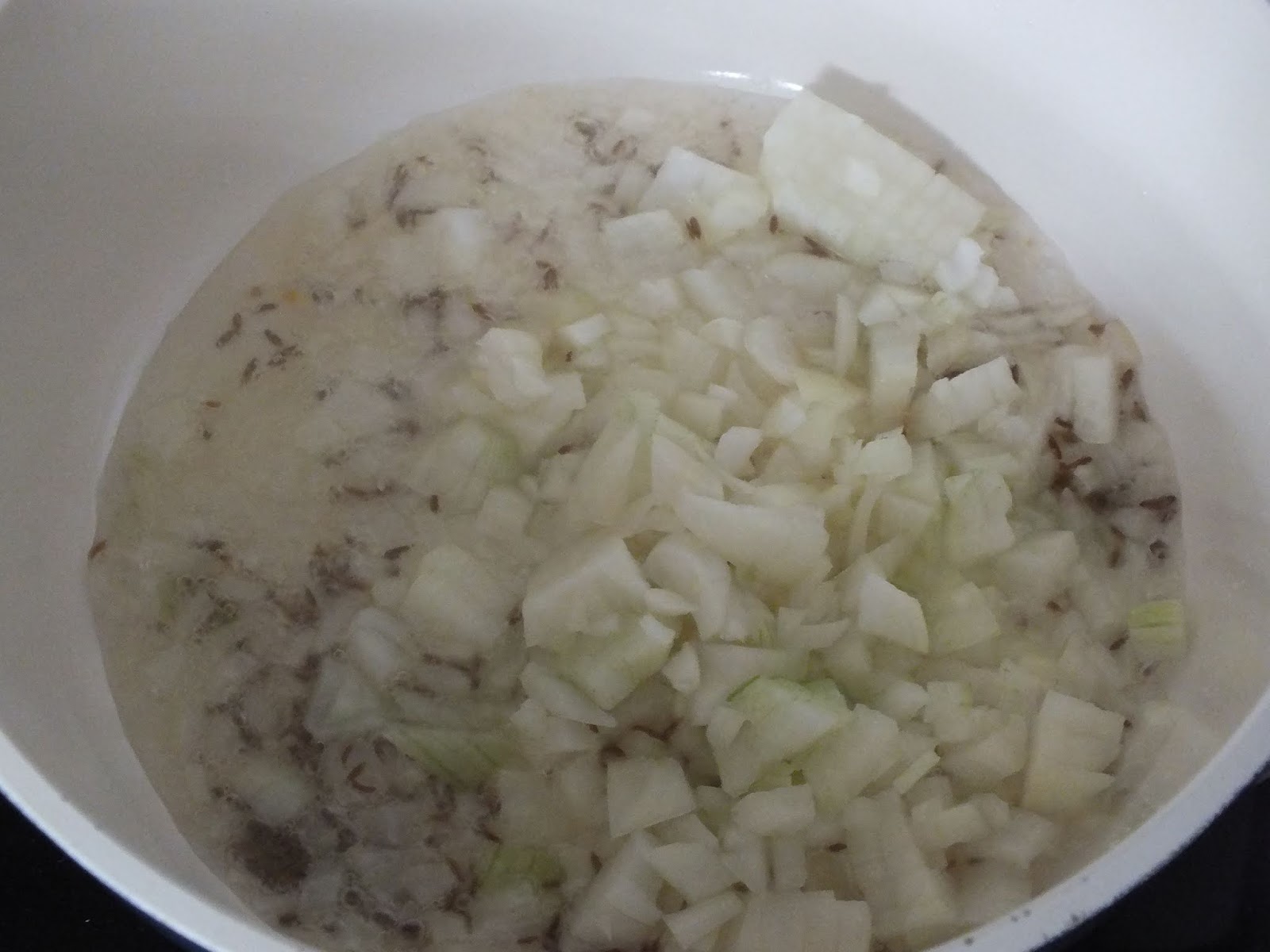 Moth beans gravy / Madike kaalu gojju recipe