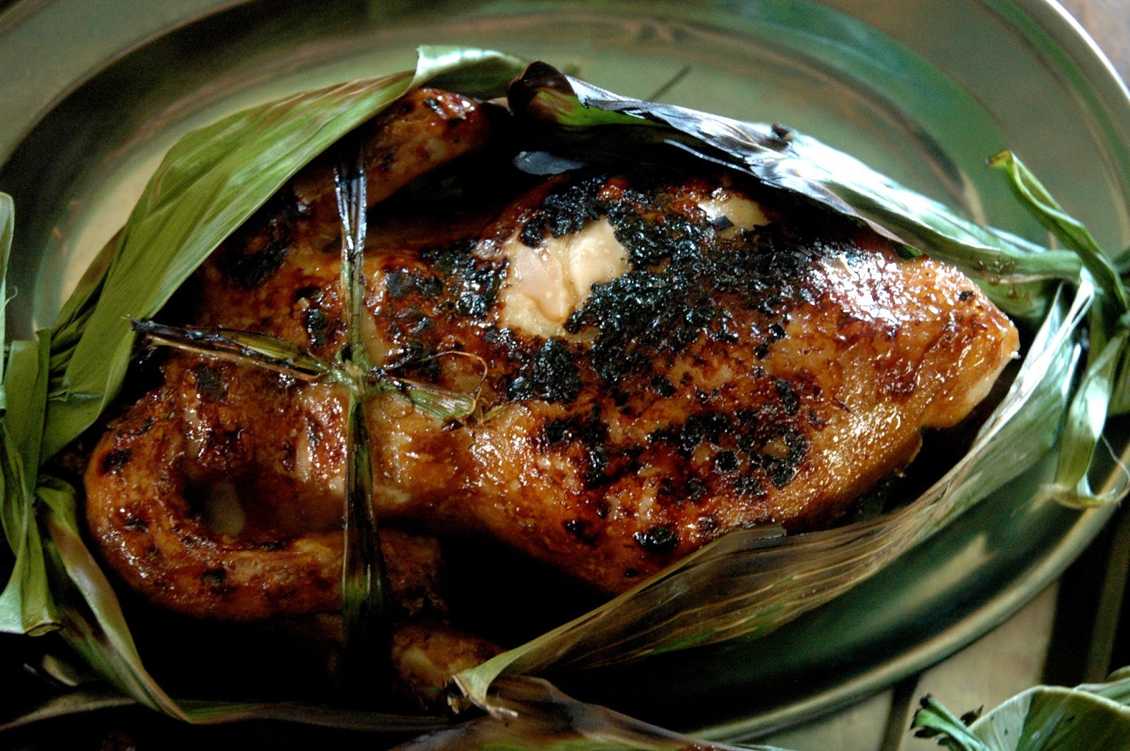 DUDE FOR FOOD: Food Trips: A Boodle Fight at Isdaan Floating Restaurant ...