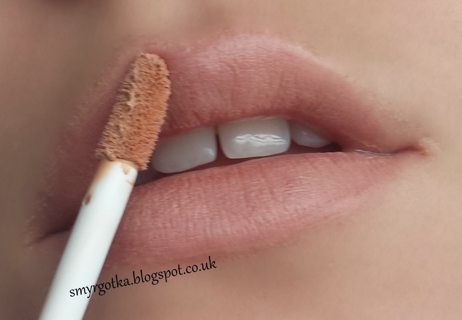 Confession of a beautyholic...: Collection2000 Moisturising Lip Cream ...