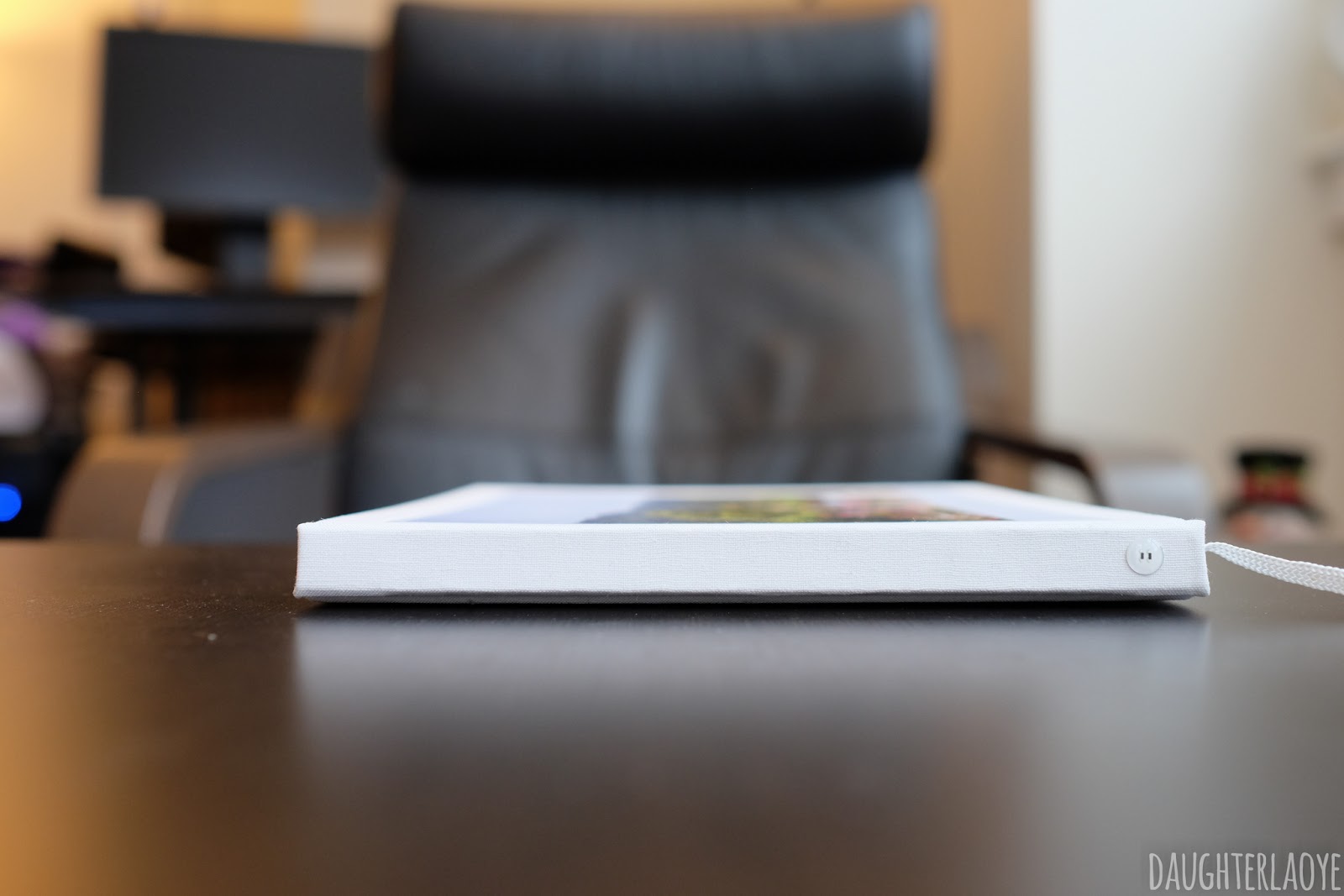 Daughter Lao Ye: Photobook Review: MILK Photo Book (Paper)