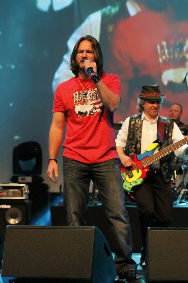 David Cagle - Vocalist. Studio Singer