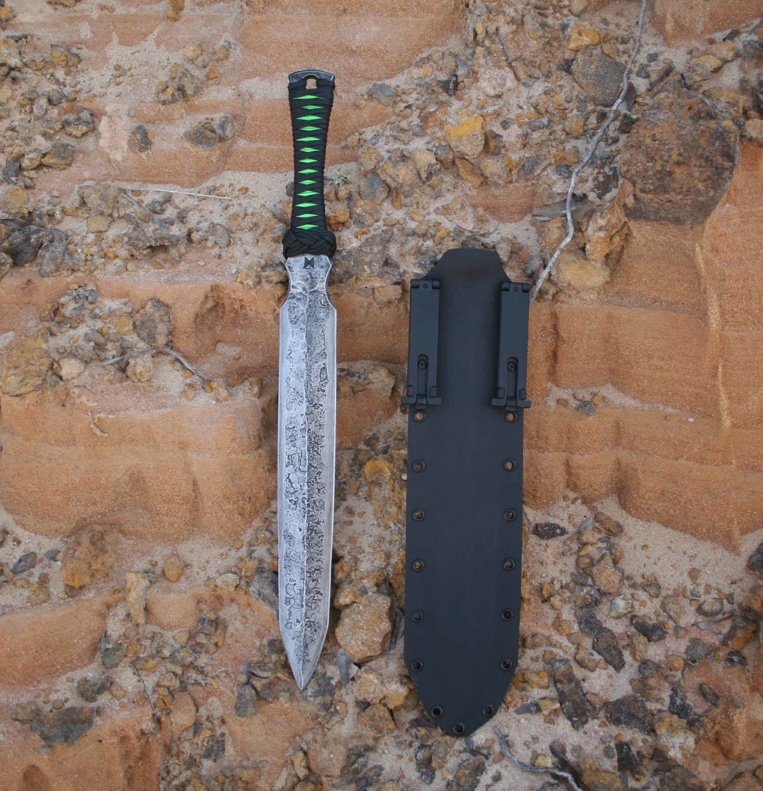 Tactical Short Sword