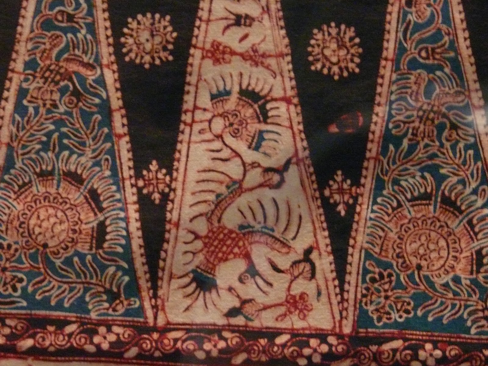 The journey to Batik / De reis naar Batik / by Sabine Bolk: Tour to ...