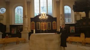 Between: Ministry to City folk: examples and encouragement