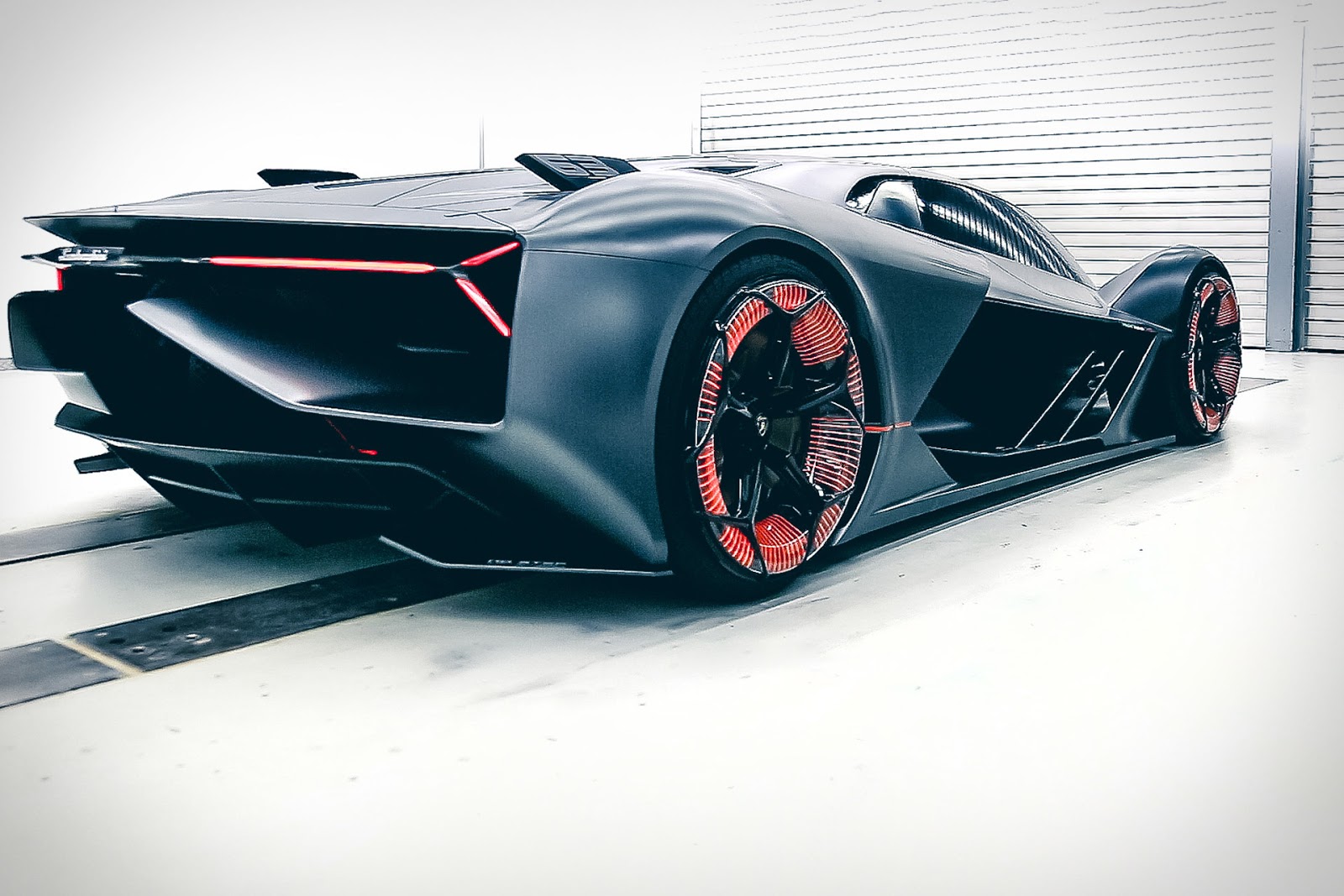 SylK's Playground: Lamborghini Terzo Millennio concept