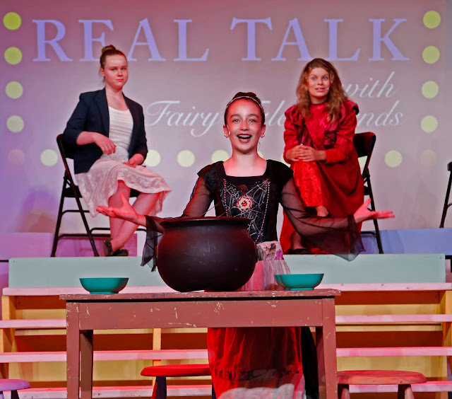 Joe's Retirement Blog: "The Snow White Variety Show," Final Dress ...