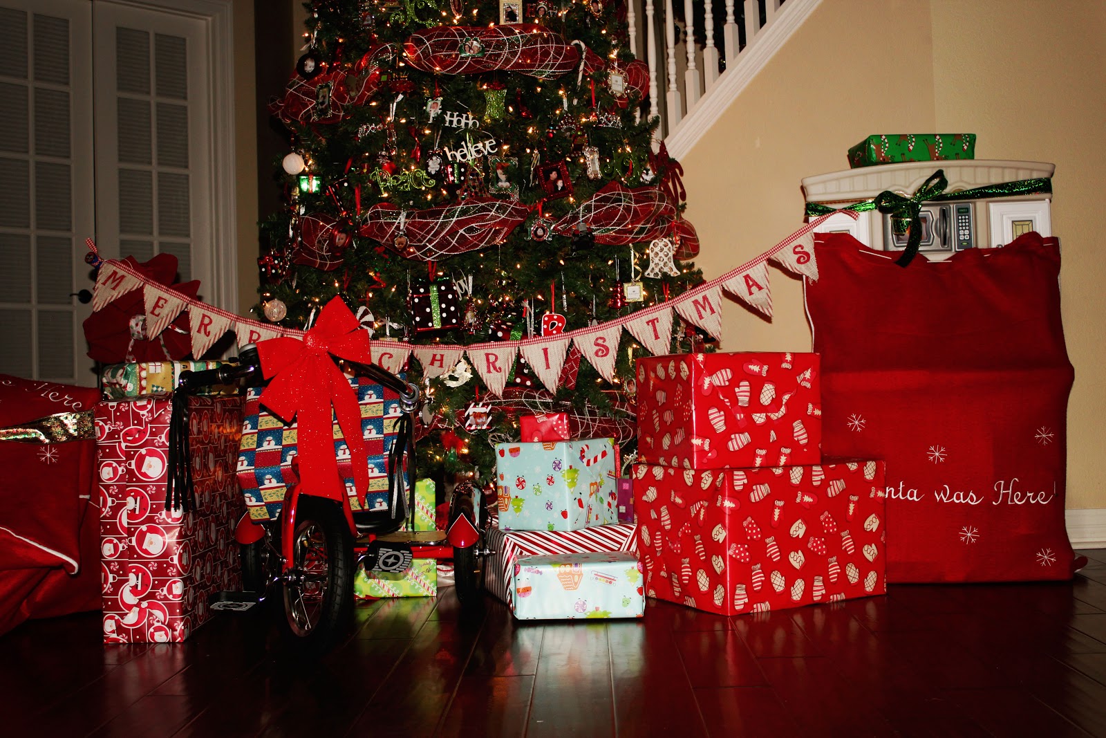 Choosing Joy Today: Christmas tree on Christmas morning 2012