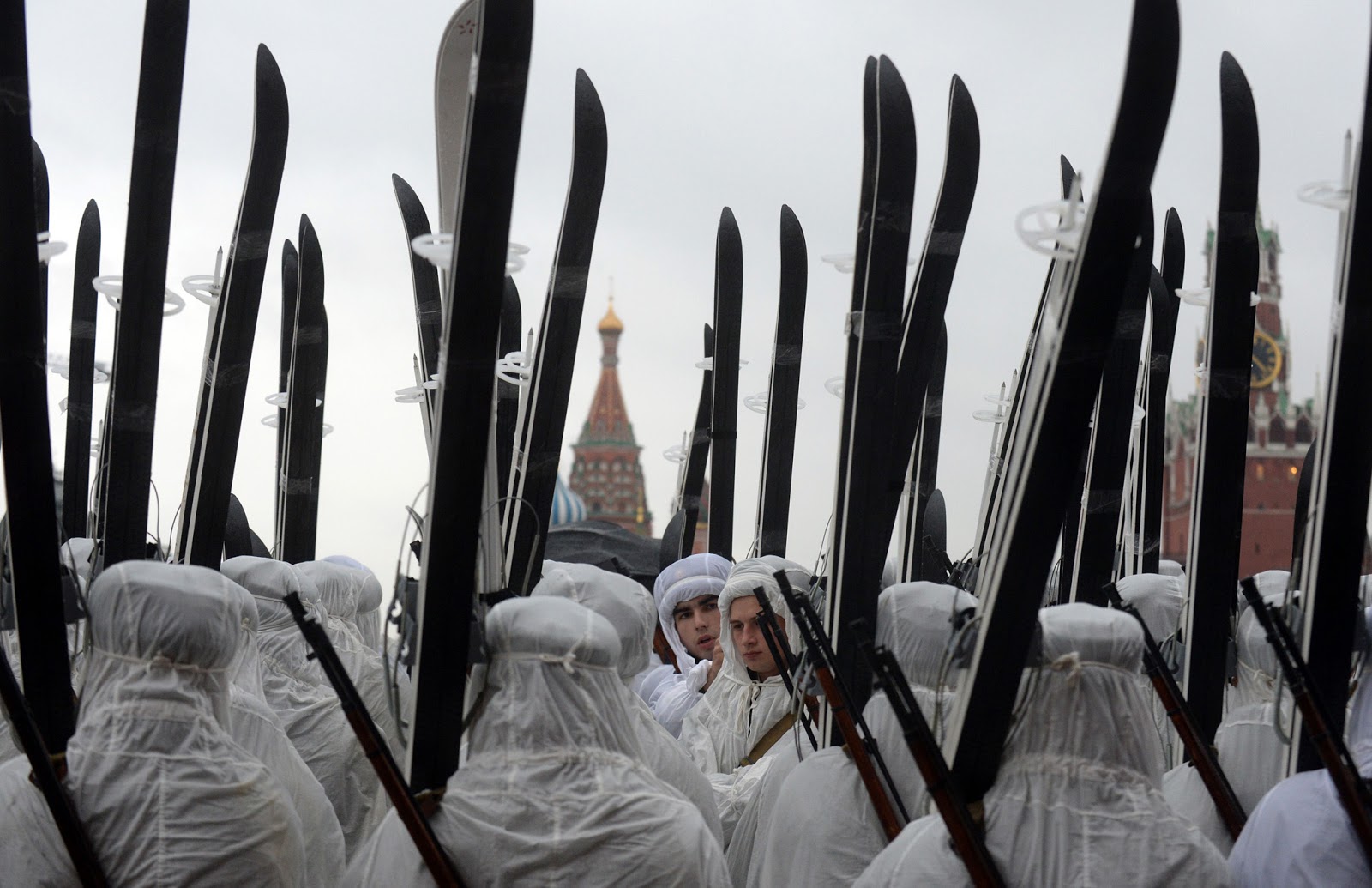 A wargame page: Red army winter camouflage Ww2