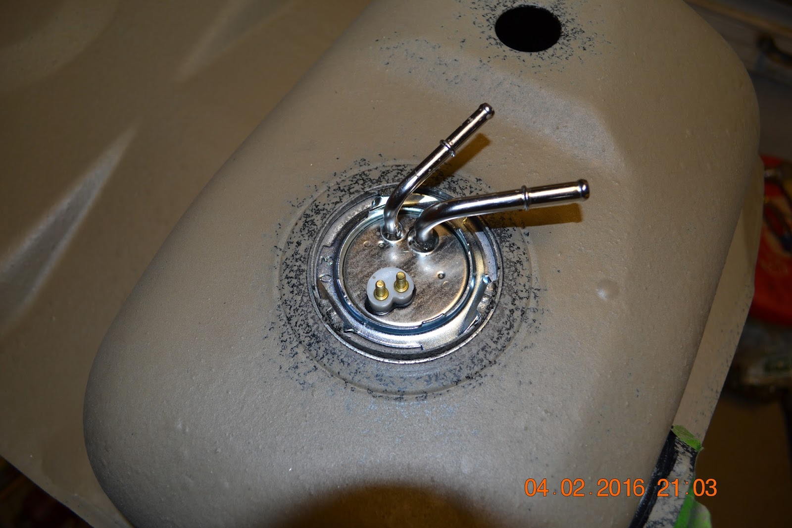 Fox Body Mustang Restoration: Mustang Fuel Tank Replacement continued