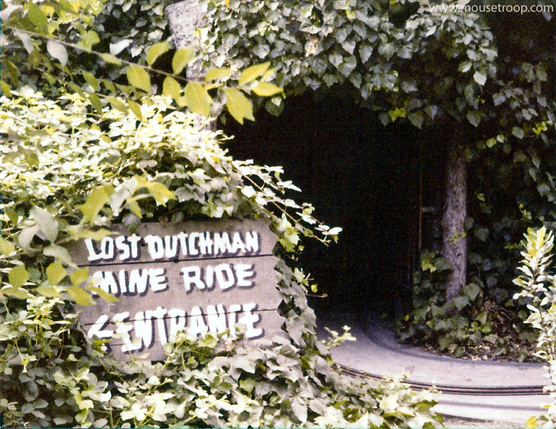 Mouse Troop: Best Non-Disney Dark Ride Ever: Lost Dutchman Mine